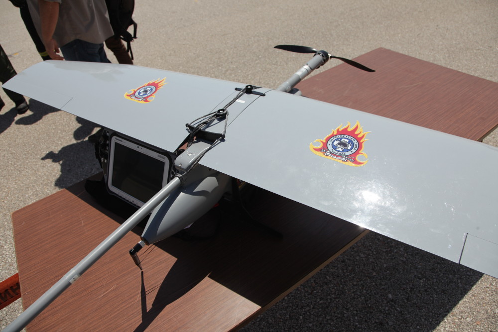 Threod Systems EOS mini-UAS – Γαλανόλευκα Φτερά – Blue White Wings